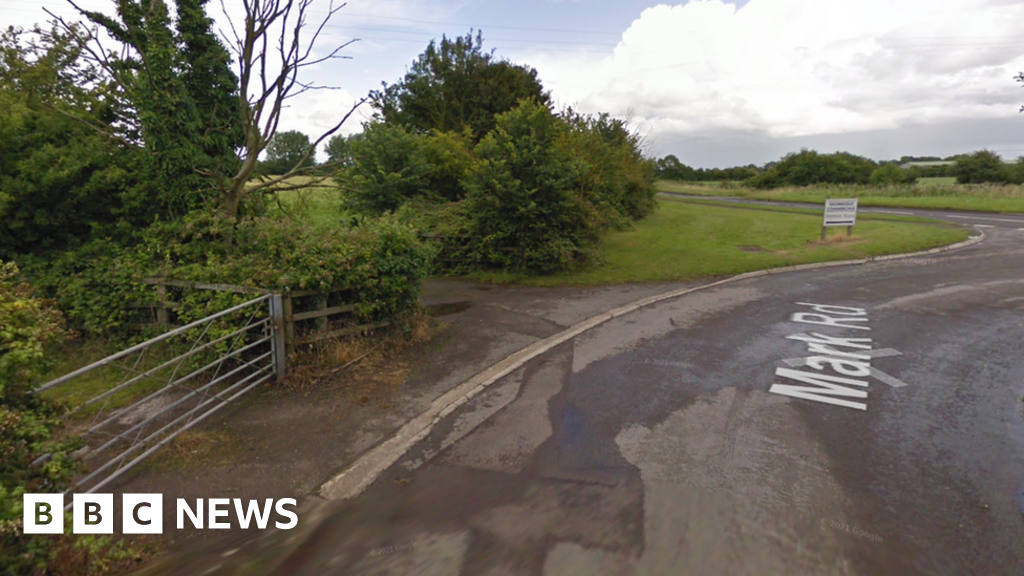 Man dies after motorbike crashes into telegraph pole Man dies after motorbike crashes into telegraph pole