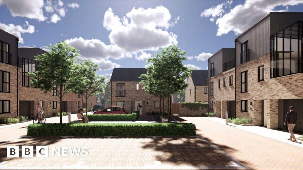 Northstowe new town: Plan for 300 homes approved - BBC News