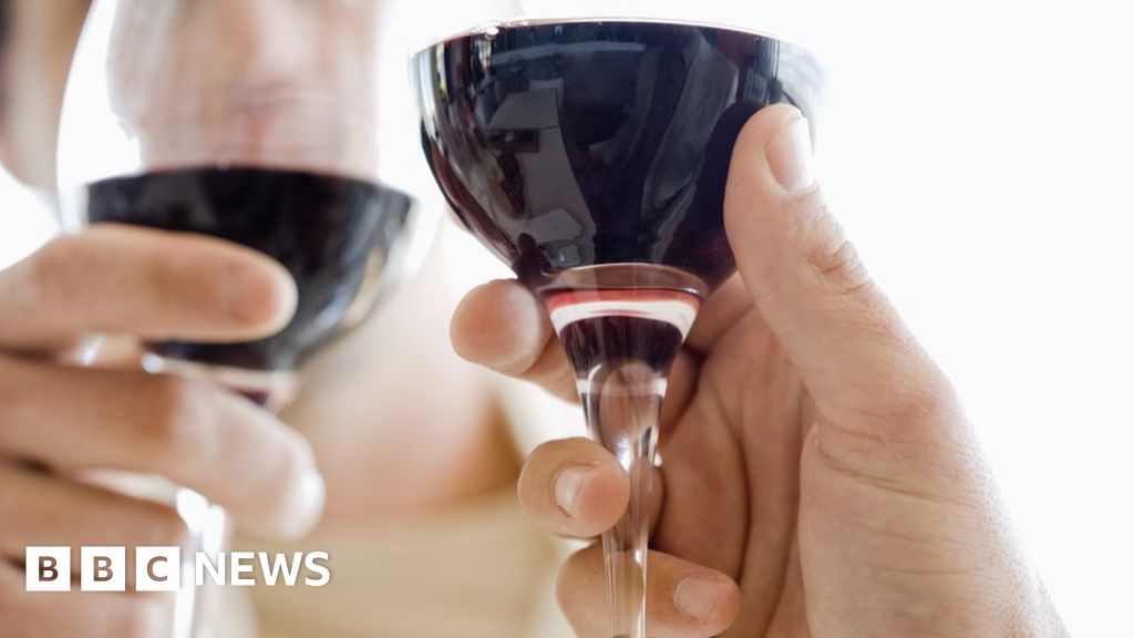 Alcohol guidelines: The BBC's Nick Triggle answers your questions - BBC ...