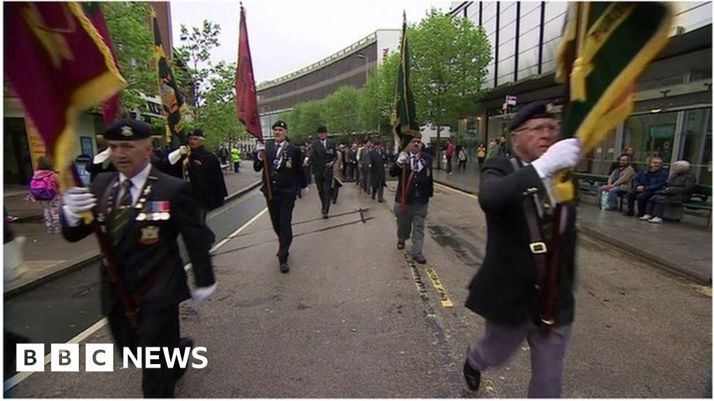 Devonshire and Dorset Regimental Association in freedom of city parade ...