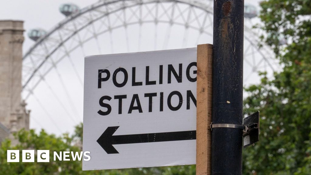 Polling stations open as Londoners cast their votes - BBC News