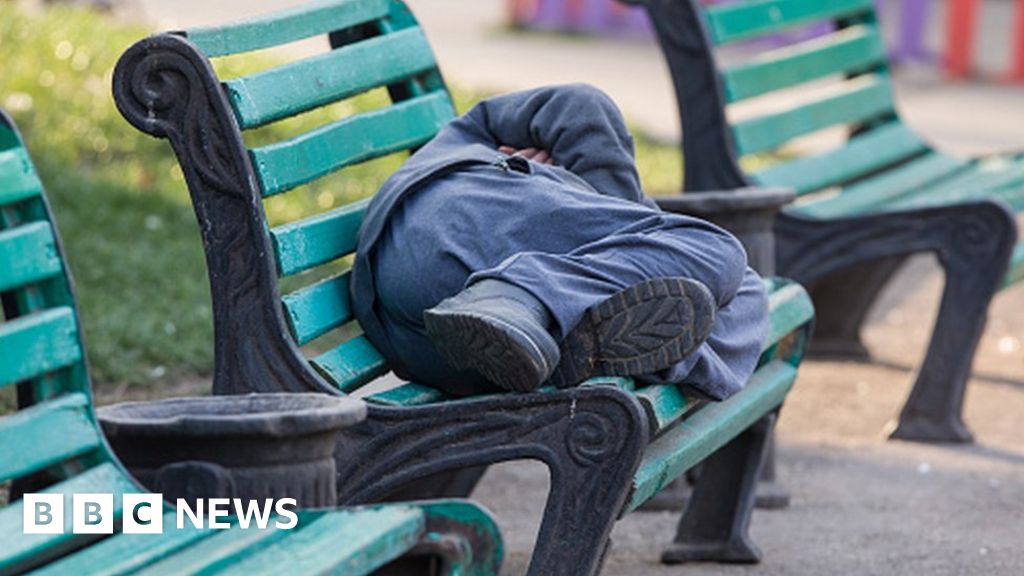 Northern Ireland's first health hub for homeless to open - BBC News