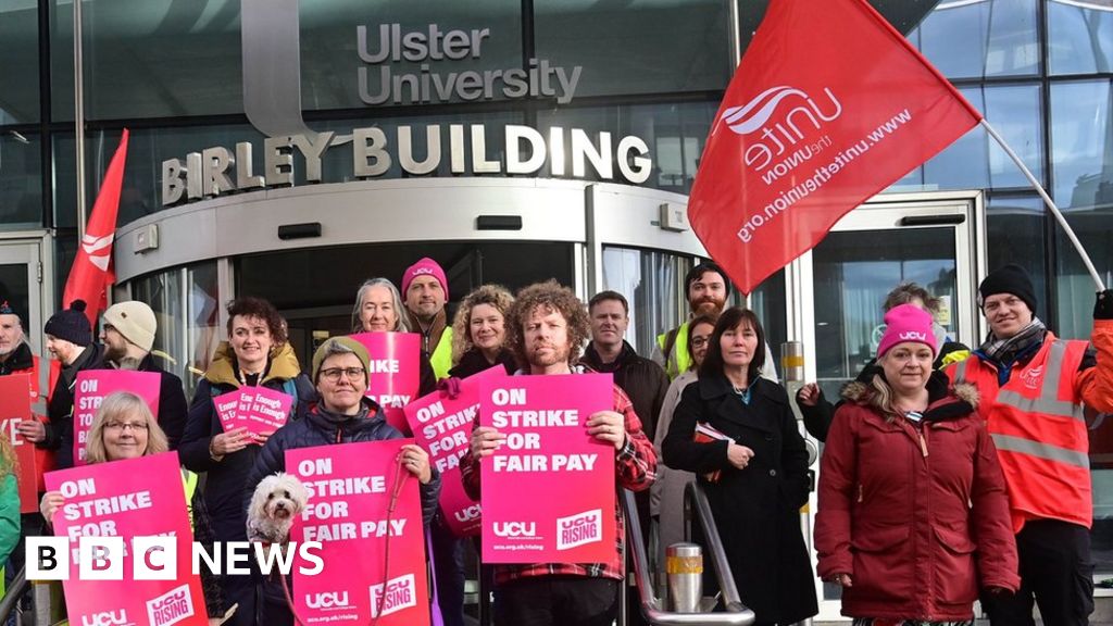 University strikes: Queen's and Ulster staff resume strikes - BBC News
