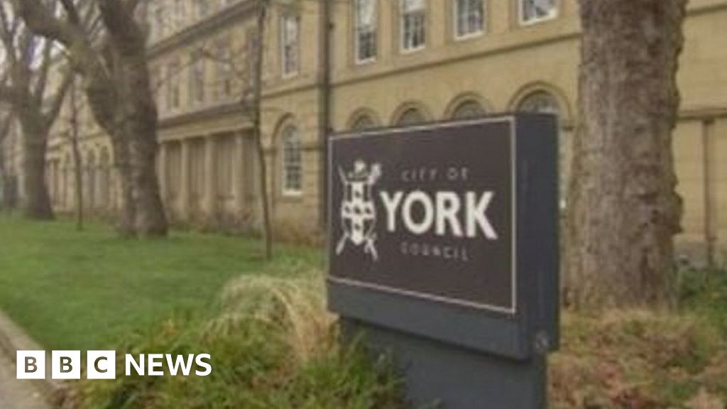 York: Council to spend £275k on centre for teenage asylum seekers - BBC ...