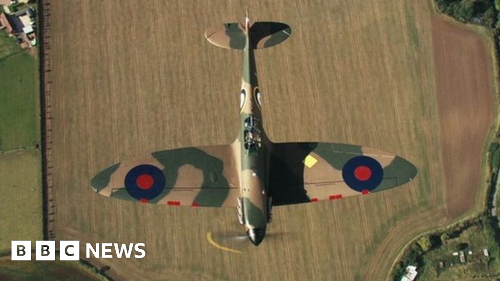 In Pictures: Rebuilding a rare Mk1 Spitfire - BBC News