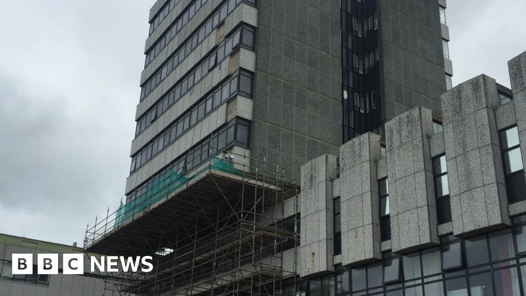 Work to repair Aberystwyth University's Llandinam tower - BBC News