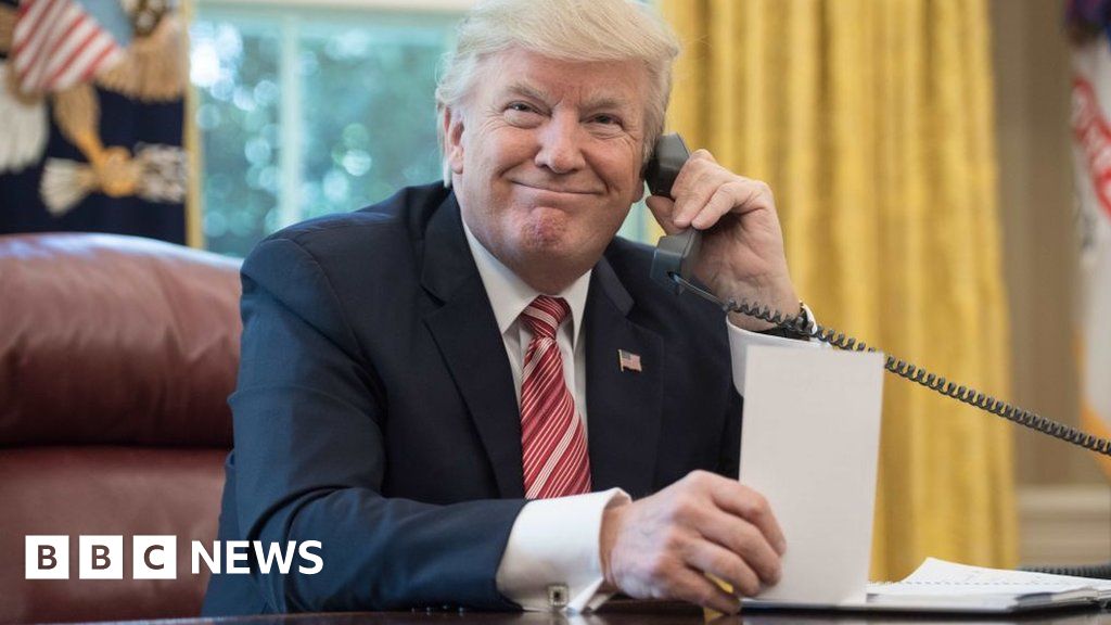 Trump barred from blocking Twitter users by judge