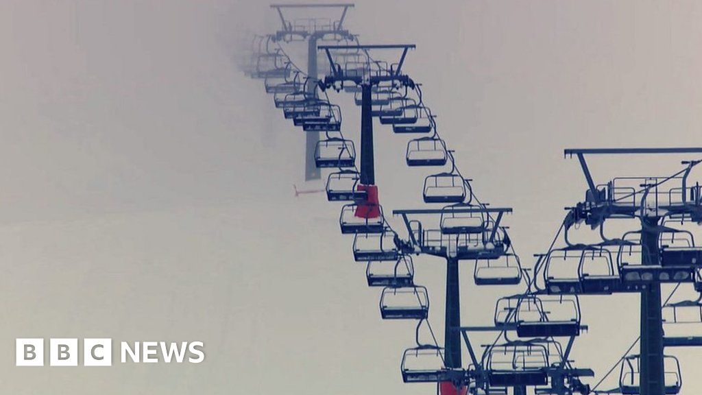 Covid-19: 'Losing Christmas is irreparable damage' - BBC News