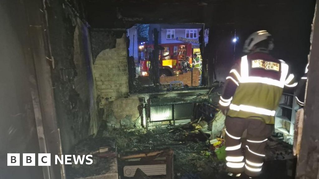 Dovercourt fire on Grange Road extinguished by Essex firefighters - BBC News