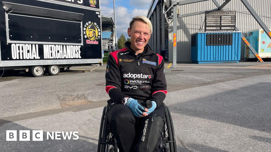 Wheelchair world record athlete 'blown away' by support in Devon