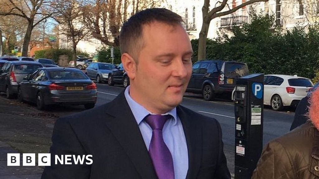 Lee Cocking: Police panel accept ex-sergeant's sex assault claim - BBC News