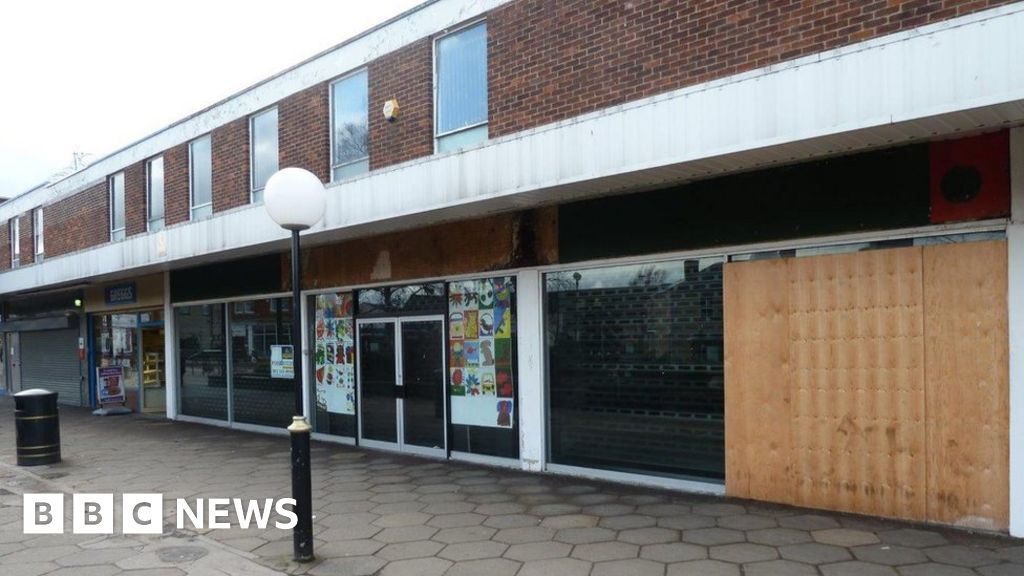 Spennymoor Festival Walk buildings to be demolished - BBC News