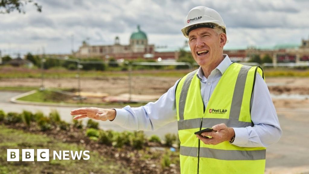 Peel Waters: Developer aiming to build 'UK's best destination' - BBC News