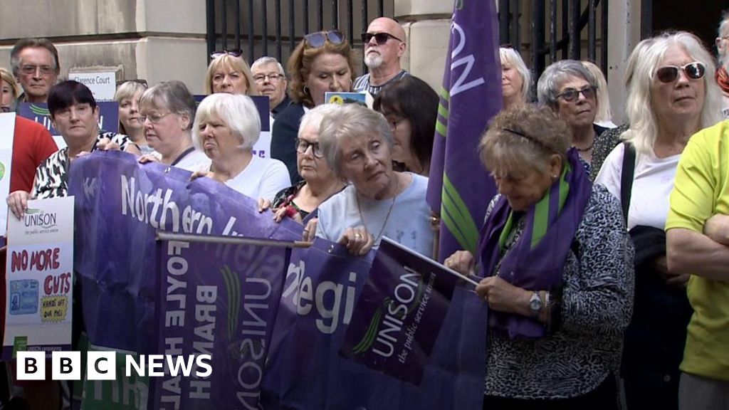 Free SmartPass: Protest held over eligibility proposals