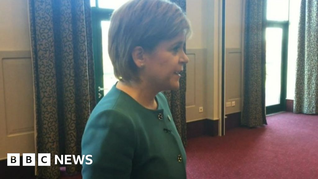 Brexit: Wales and Scotland 'of one voice' on single market - BBC News