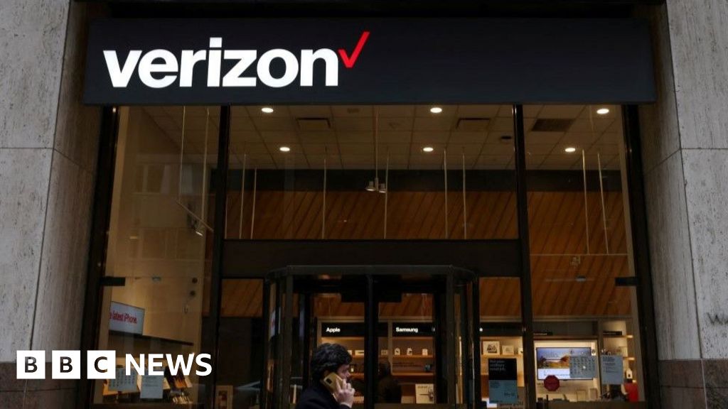 Verizon: US telecoms giant to create 400 jobs in Limerick