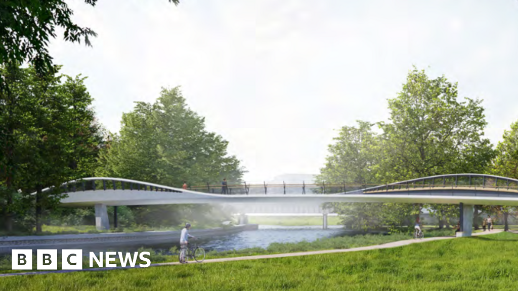Oxford: New £10m river bridge approved for second time - BBC News