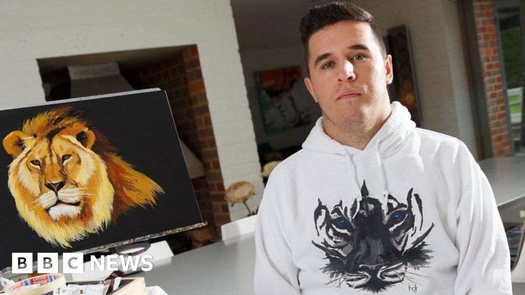 New exhibition is another step forward for Watford mouth artist - BBC News