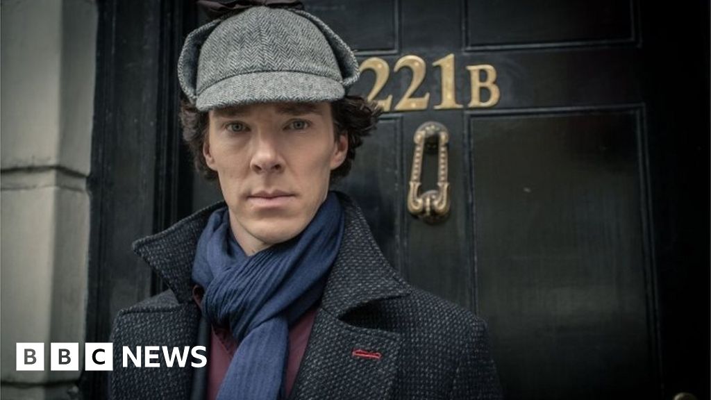 Sherlock series finale leaked online - BBC News
