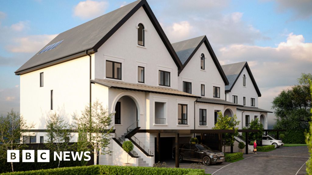 Flat proposal for Port St Mary hotel land ditched in favour of houses ...