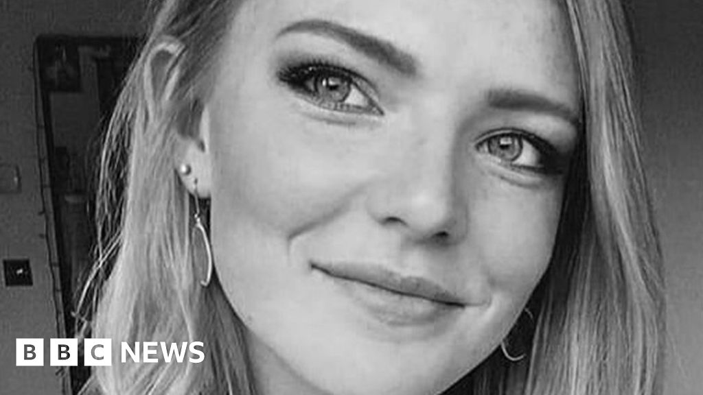 Chloe Rideout: Neglect contributed to sepsis death - BBC News