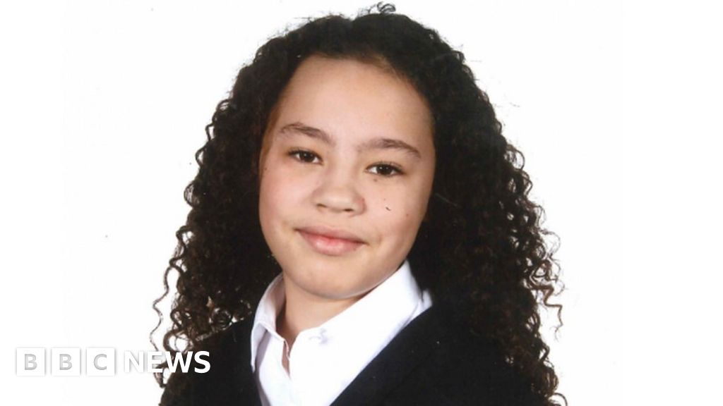 Shaniqua Loftman-Smith: Ambulance crash that killed girl 'tragic' - BBC ...