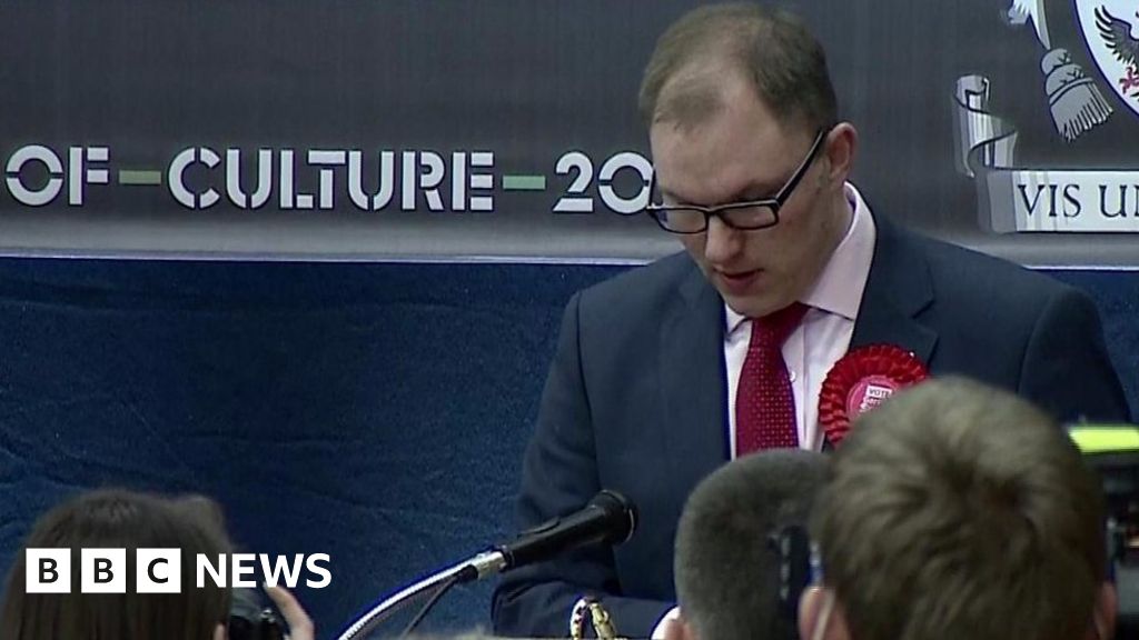 Stoke Central by-election speech from Labour's Gareth Snell - BBC News