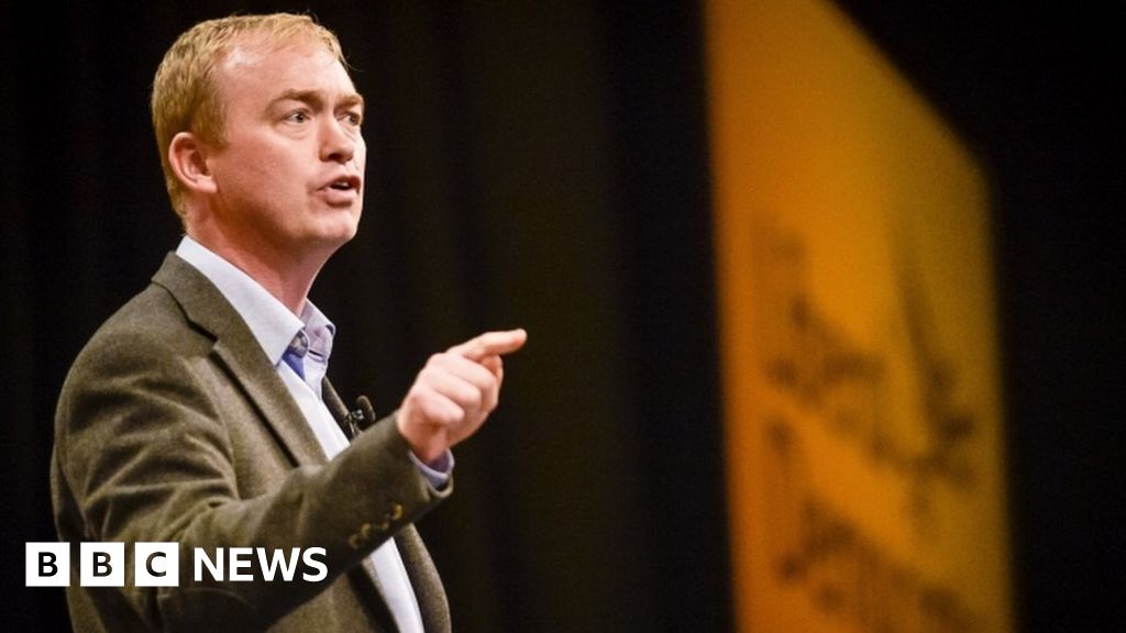 Tim Farron: Lib Dems now only 'credible' opposition to Tories - BBC News