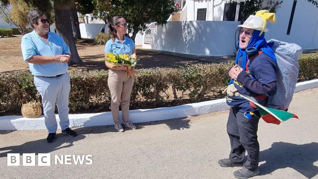Nottingham man's 1,012-mile challenge for his brother - BBC News