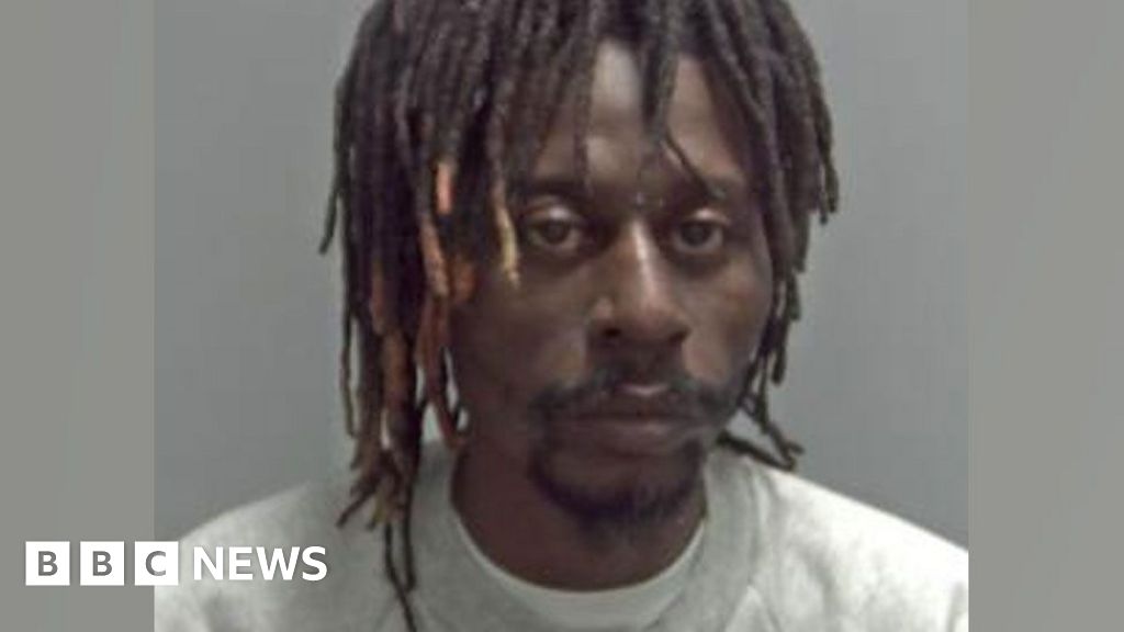 Norwich man murdered victim then confessed to ex-partner - BBC News