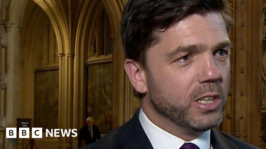 Crabb: 'I'll be lending my wholehearted support to May' - BBC News