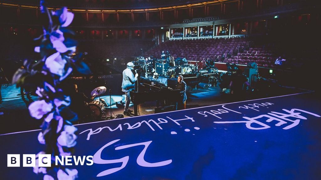 Five things we learned at Later with Jools Holland's 25th birthday ...