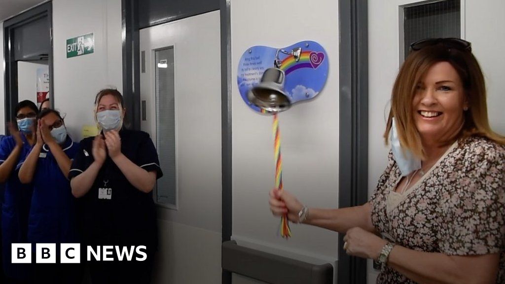 Mum celebrates 'miracle' cancer all-clear - BBC News