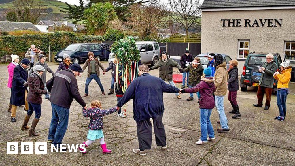 Groups prepare for ancient Hunt the Wren tradition on Isle of Man