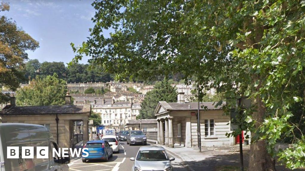 Cleveland Bridge reopens after extensive works - BBC News