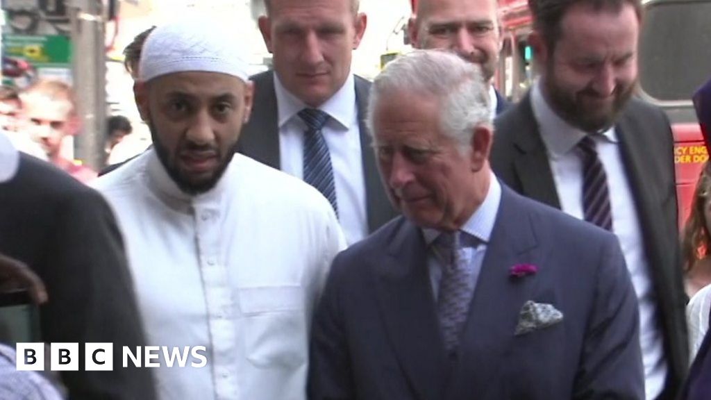 Prince Charles speaks to Muslim faith leaders in Finsbury Park