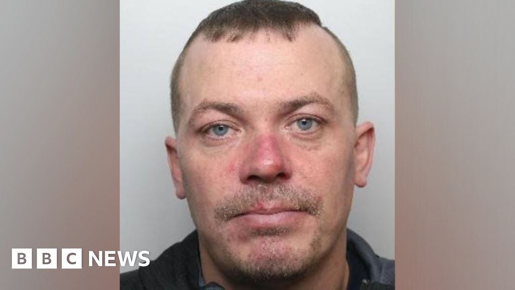 Sheffield man wanted over stalking and threats to kill