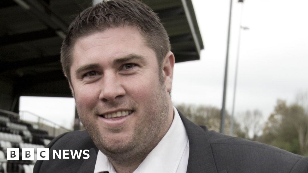 Caernarfon Town manager Huw Griffiths sentenced for pub brawl - BBC News