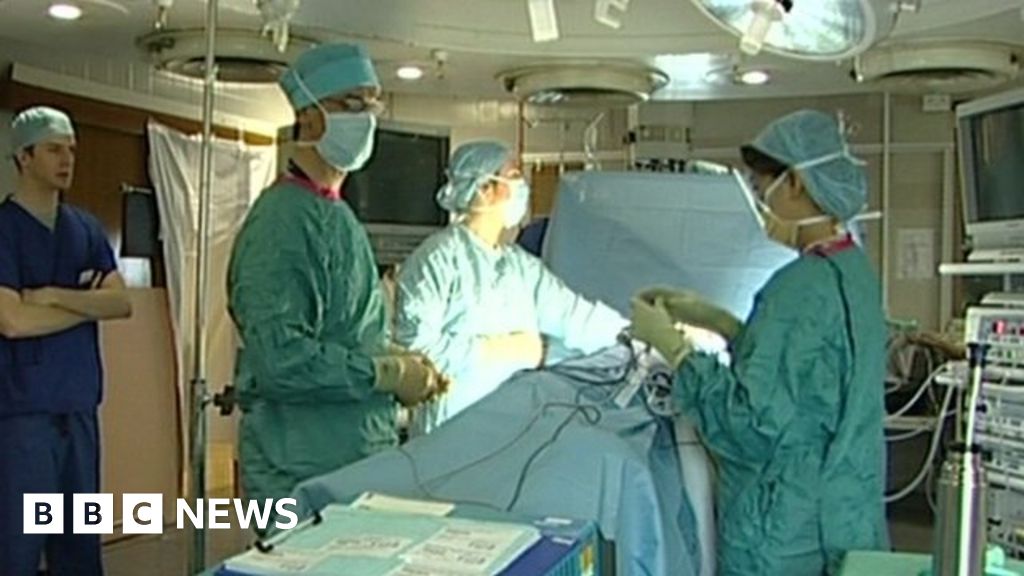 Organ transplant waiting list grows as donations fall - BBC News