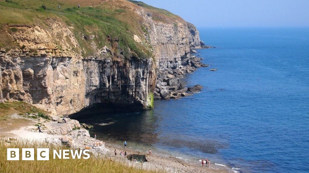 Dancing Ledge coasteering death: Jury to hear inquest