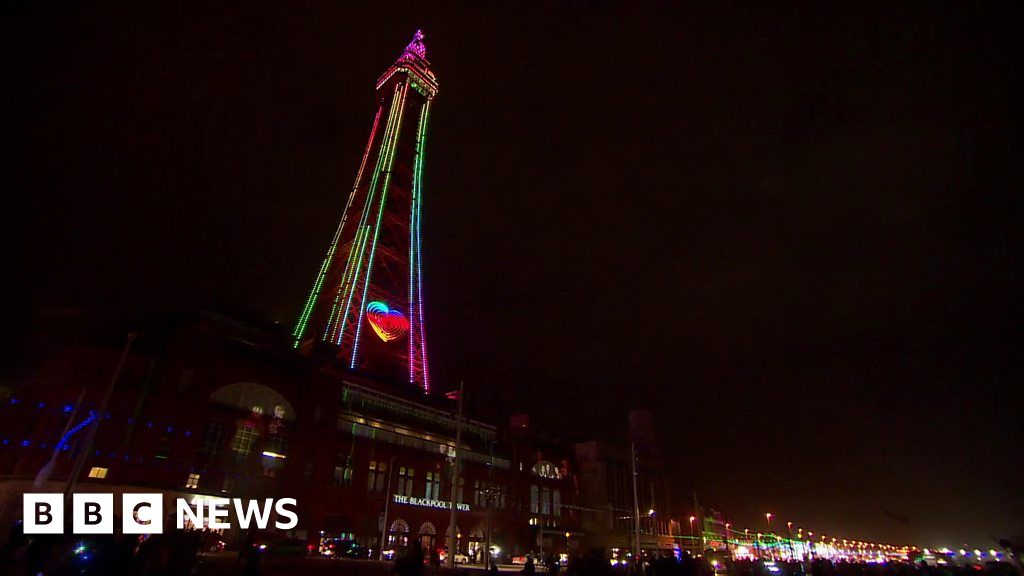 Lightpool Festival launches at home of Blackpool Illuminations - BBC News