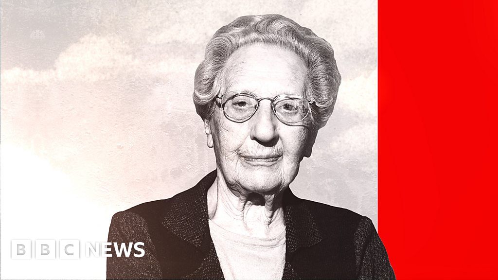 Marie Scott: 'I could hear men screaming' - BBC News