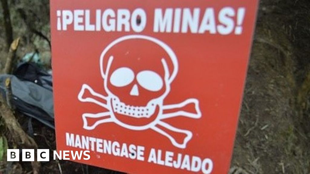 Demining Colombia 'will take a generation' - BBC News