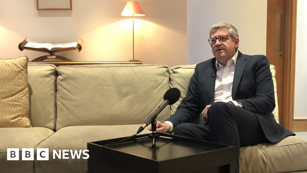 How MI5 is adapting to fight coronavirus - BBC News