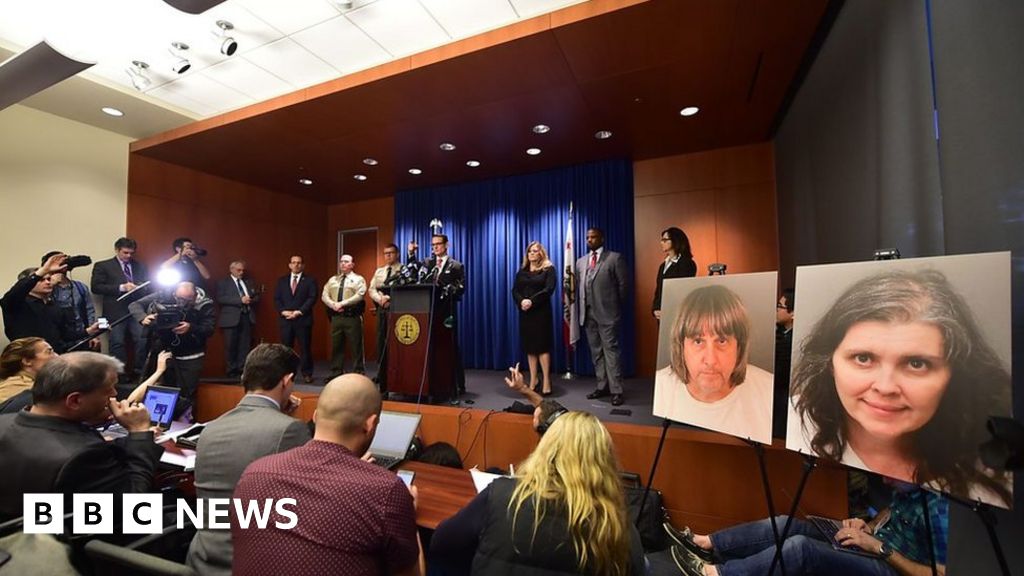 Turpin case: 'Chains and padlocks used on siblings'
