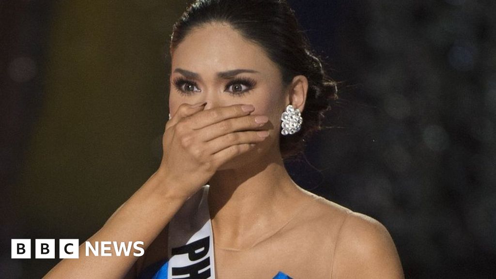 Nine epic fails from awards ceremonies and TV contests - BBC News