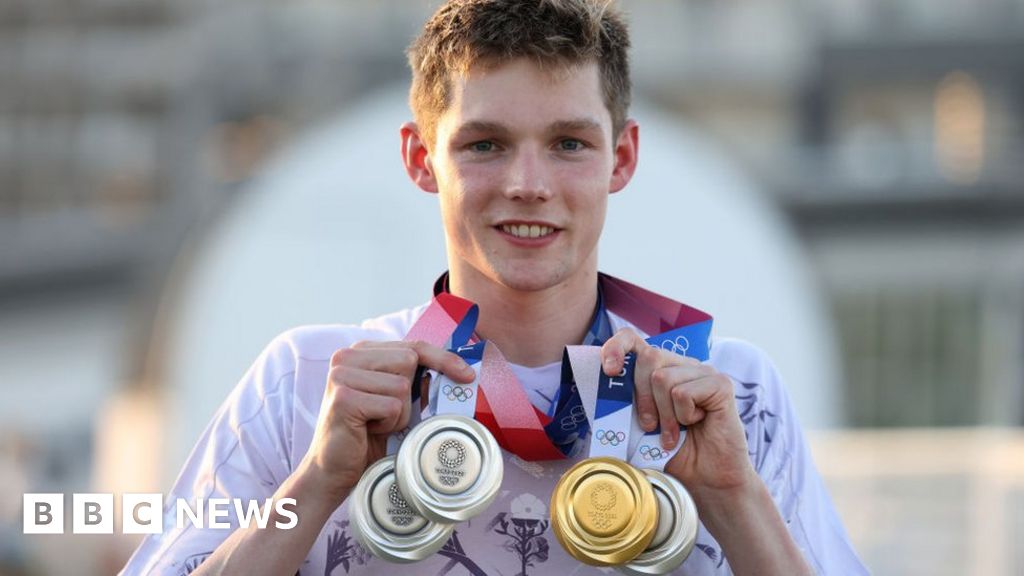 Duncan Scott's parents 'delighted' at Tokyo Olympics success - BBC News