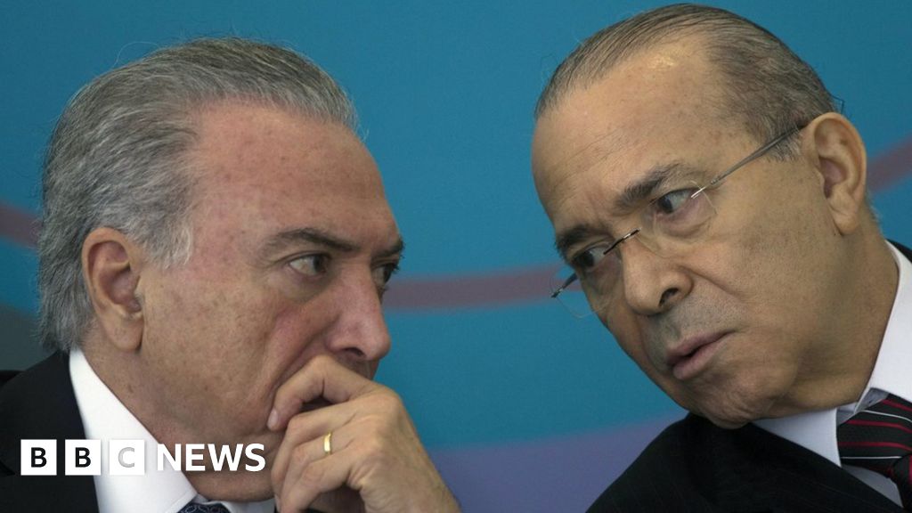Brazil judge targets dozens of politicians for ‘corruption’ - BBC News