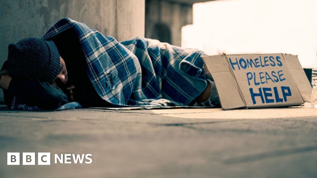 Homeless charities warn of funding 'system collapse' - BBC News