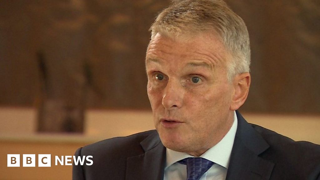 RBS denies deliberately making firms fail - BBC News